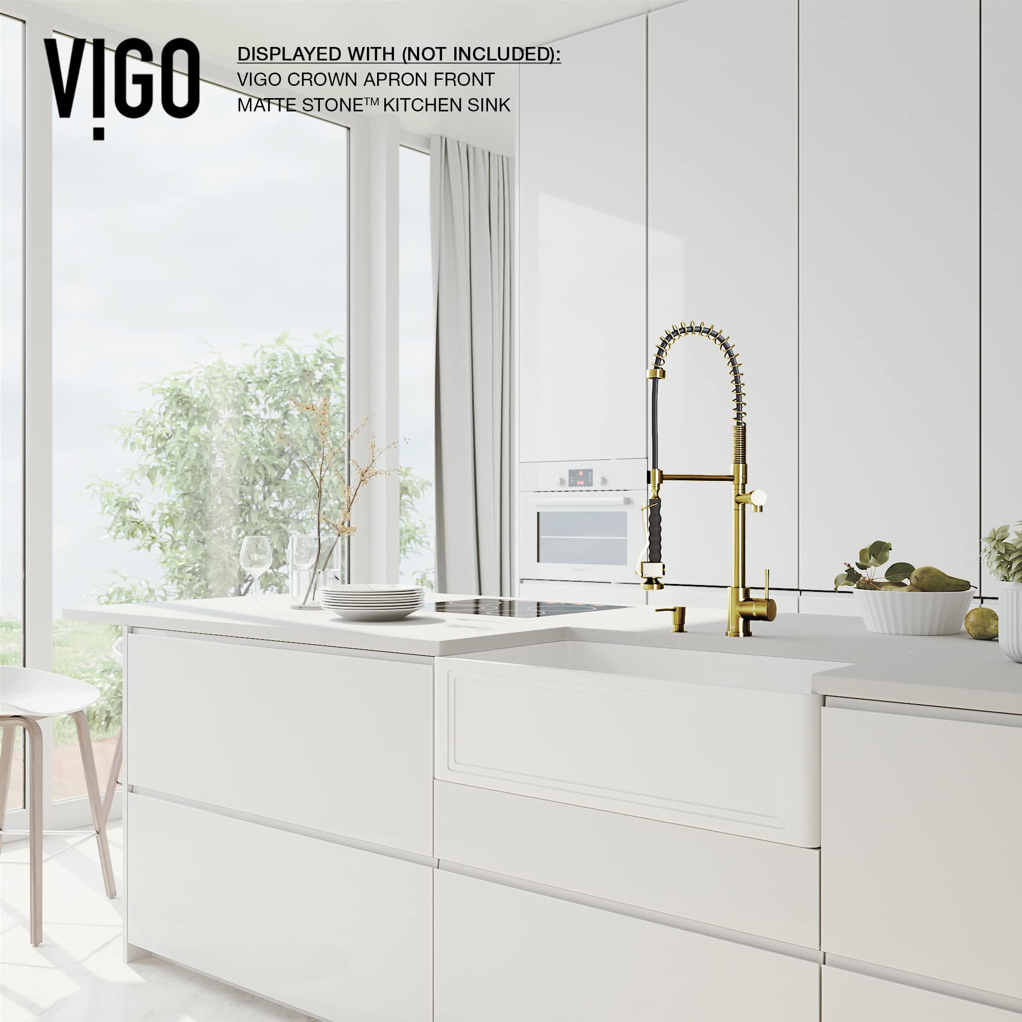 VIGO VG02007MGK2 27" H Zurich Single-Handle with Pull-Down Sprayer Kitchen Faucet with Soap Dispenser in Matte Gold