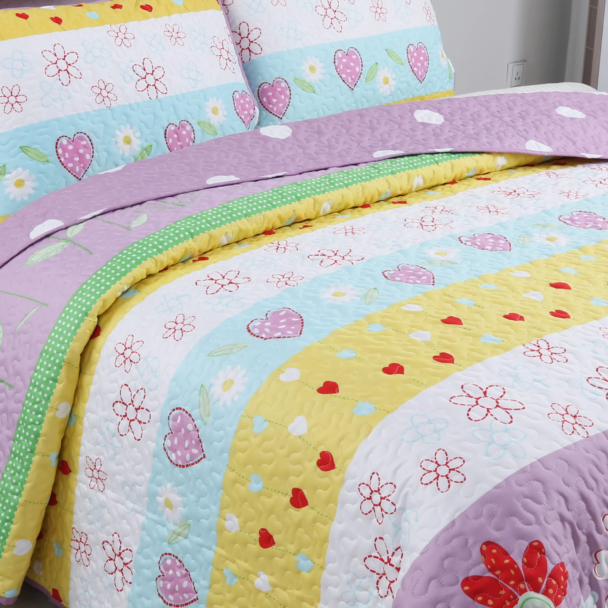 Cozy Line Home Fashions Floral Heart Print Reversible Girl Bedding Quilt Set, Bedspread, Coverlet (Flower Garden, Queen - 3 Piece)