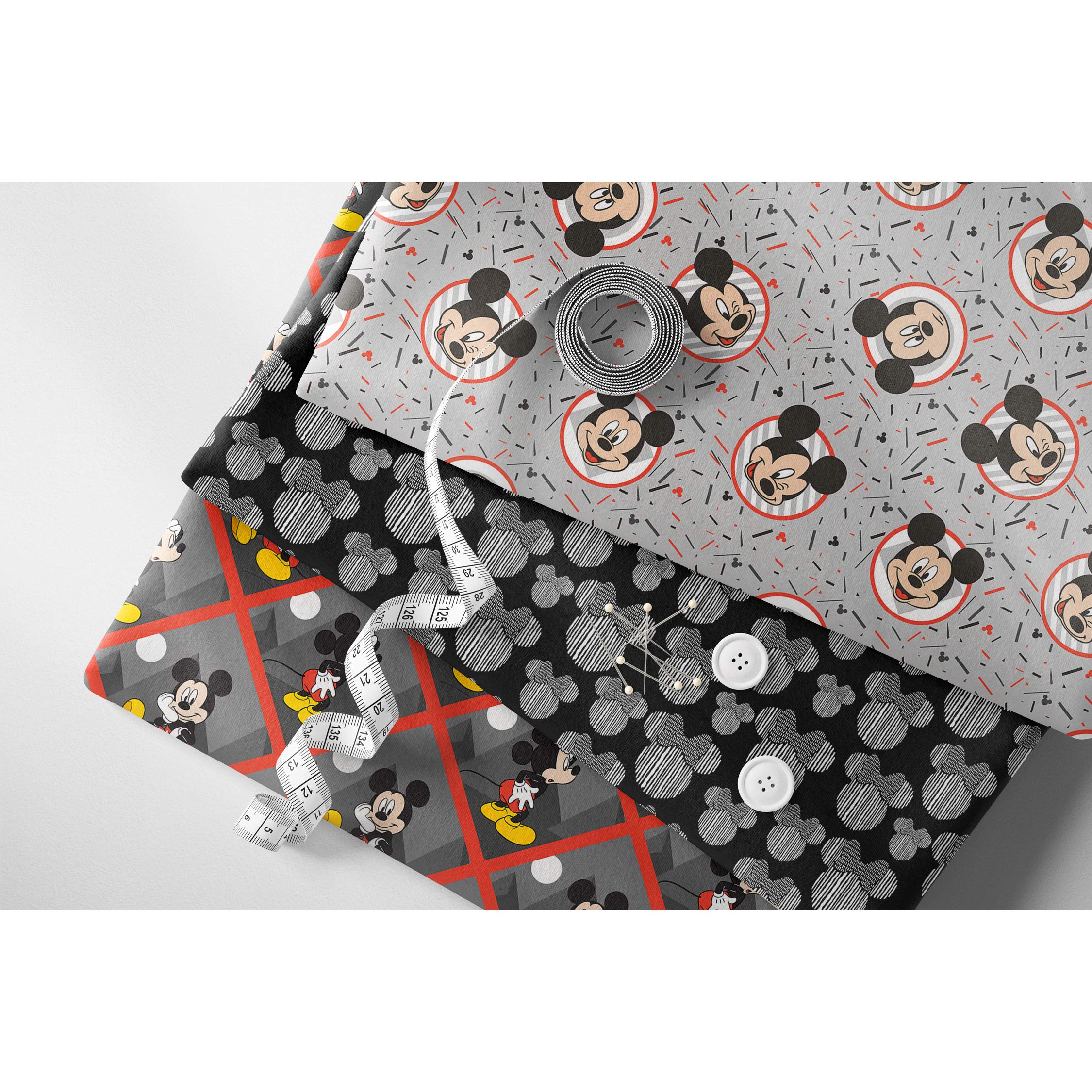 Disney Mickey Tile Black Quilt Fabric, Model: 0725060