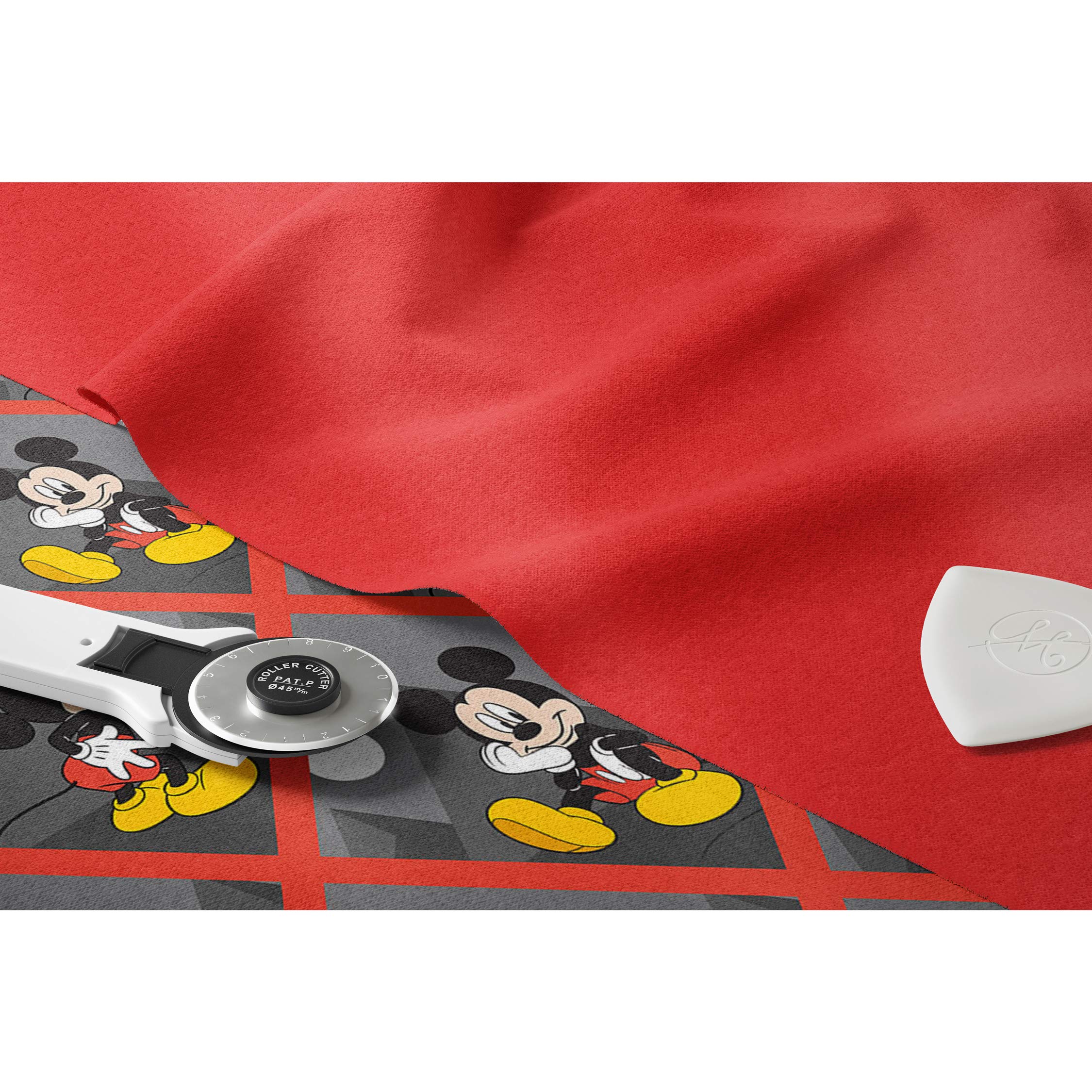 Disney Mickey Tile Black Quilt Fabric, Model: 0725060