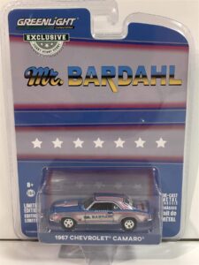 greenlight 30095 bardahl - 1967 chevrolet camaro - bill hielscher's mr. bardahl 1967 camaro hobby exclusive 1/64 scale