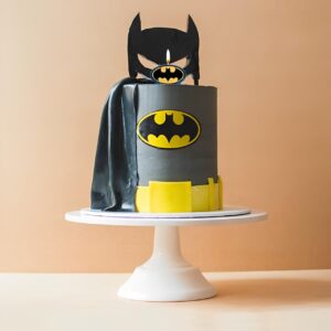 Batman Heroes Unite Birthday Candle, 4.5" - 1 Count - Unique Party Centerpiece, Perfect for Superhero Fans