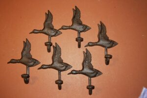 southern metal 6 duck wall hooks rustic cast iron 7 1/2 inch high, duck lover mudroom entryway - h-04