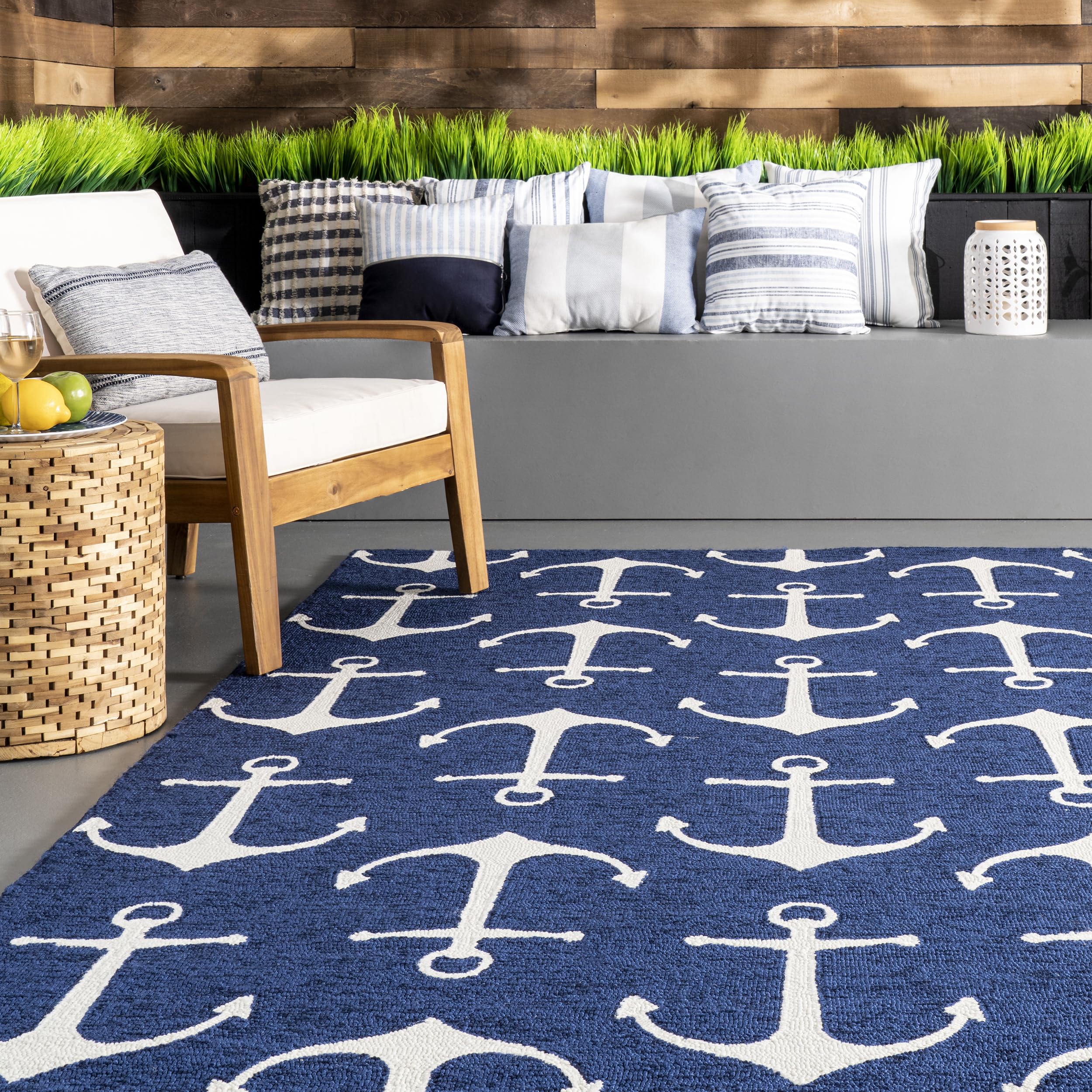 nuLOOM Hand Hooked Despina Indoor/ Outdoor Runner Rug, 2' 6" x 6', Navy