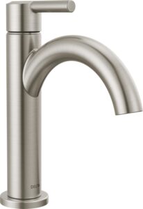 delta faucet nicoli single hole bathroom faucet brushed nickel, single handle bathroom faucet, drain assembly, stainless 15749lf-ss