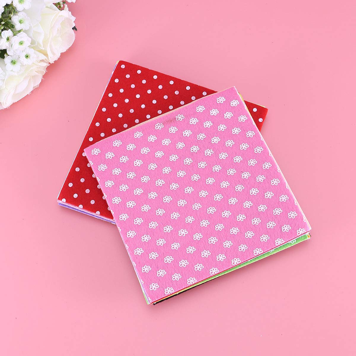 20pcs 15x15 cm Felt Fabric Sheet Dot Printed Felt Pack Squares Nonwoven Patchwork for DIY Kids Crafting Sewing