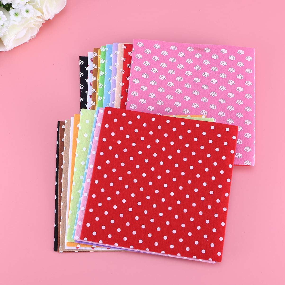 20pcs 15x15 cm Felt Fabric Sheet Dot Printed Felt Pack Squares Nonwoven Patchwork for DIY Kids Crafting Sewing