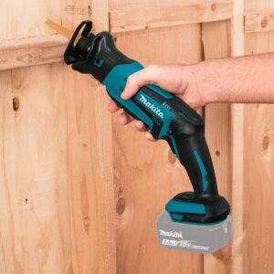 Makita XRJ01Z-R 18V Cordless LXT Lithium-Ion Compact Recipro Saw (Tool Only) (Renewed)