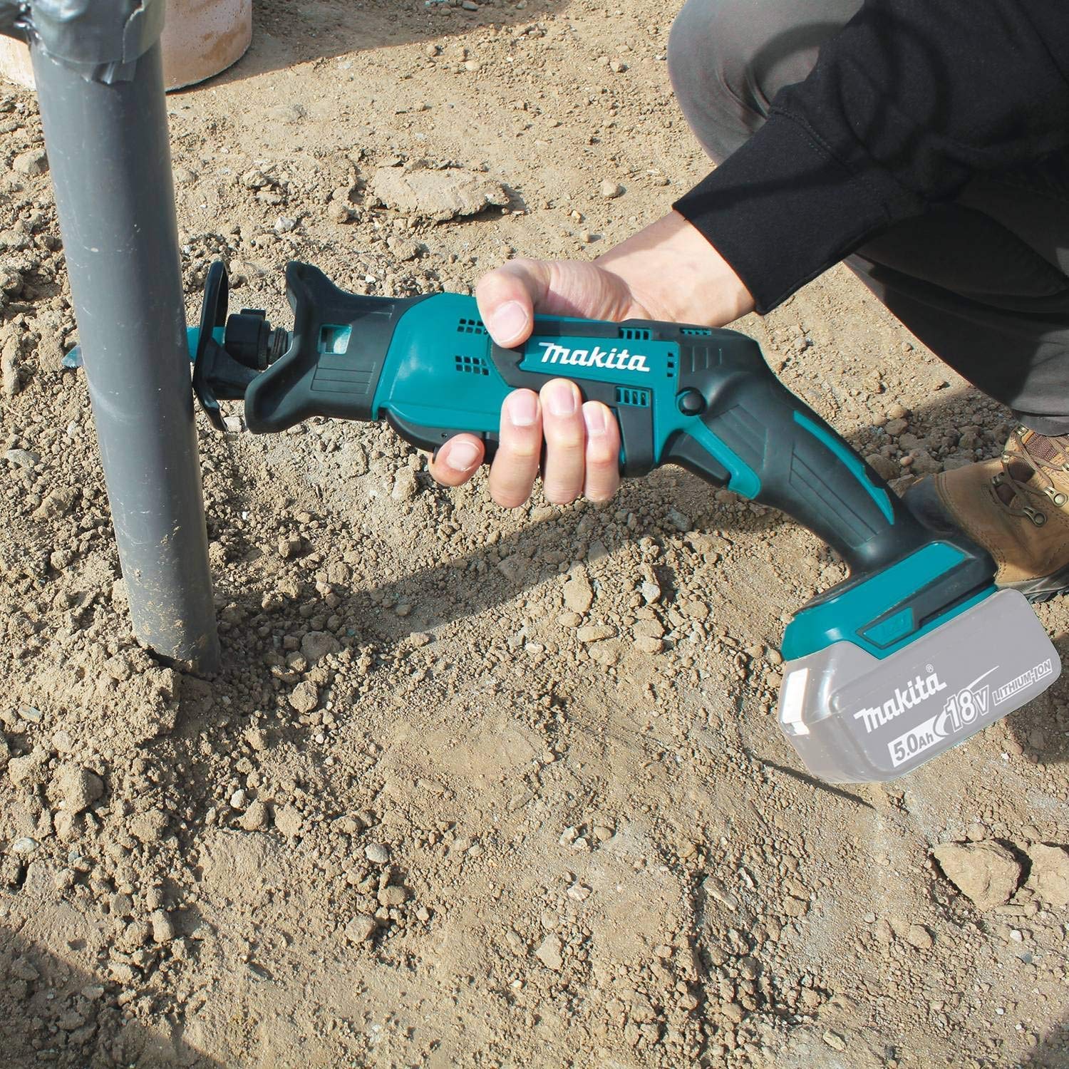 Makita XRJ01Z-R 18V Cordless LXT Lithium-Ion Compact Recipro Saw (Tool Only) (Renewed)