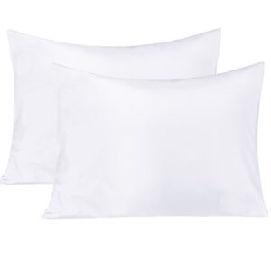 bedsum microfiber standard pillowcases set of 2, soft wrinkle resistant and easy care pillow cases with envelope closure for kids, 20x26 inches, white