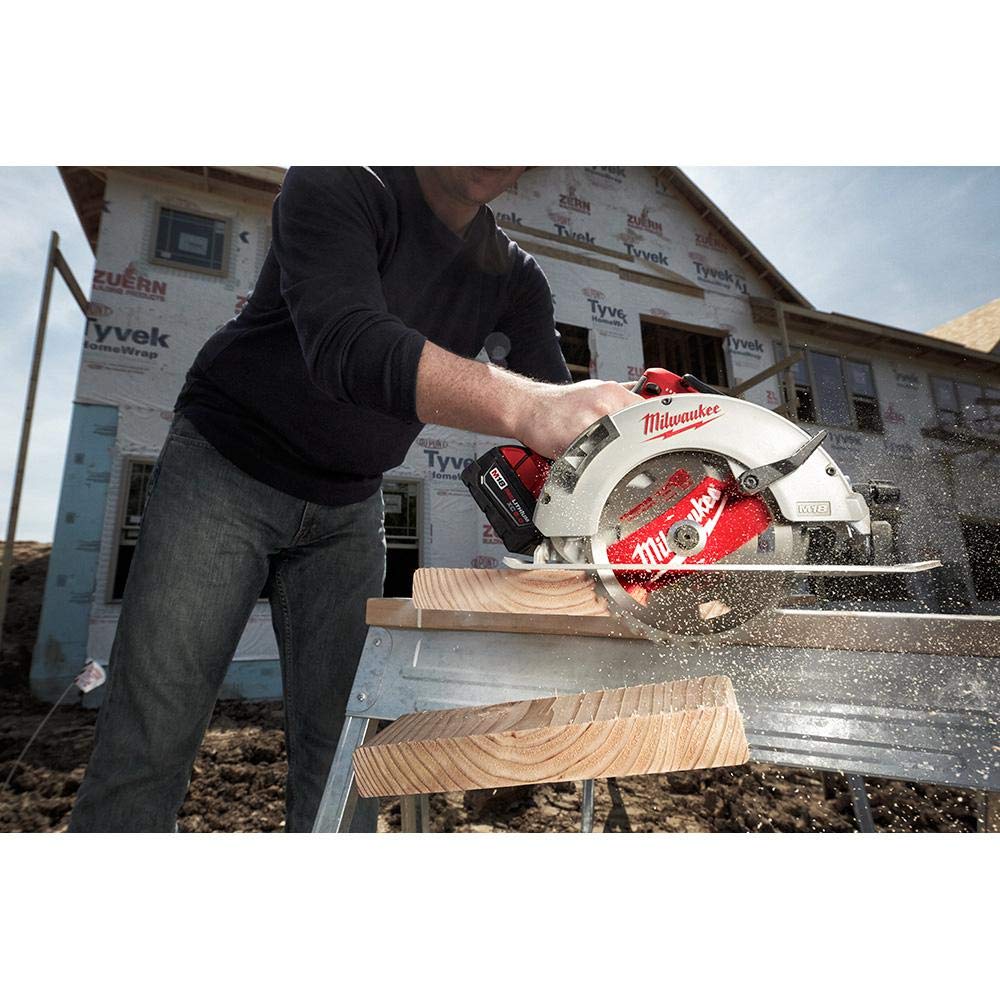 Milwaukee 2992-22 M18 18-Volt Lithium-Ion Brushless Cordless Hammer Drill and Circular Saw Combo Kit (2-Tool) with Two 4.0 Ah Batteries