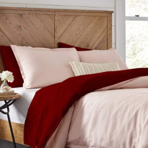 kotton culture 600 thread count reversible duvet cover with zipper closure & corner ties 100% egyptian cotton 1 duvet cover & 2 pillow shams bohemian bedding (oversized king, burgundy-blush)