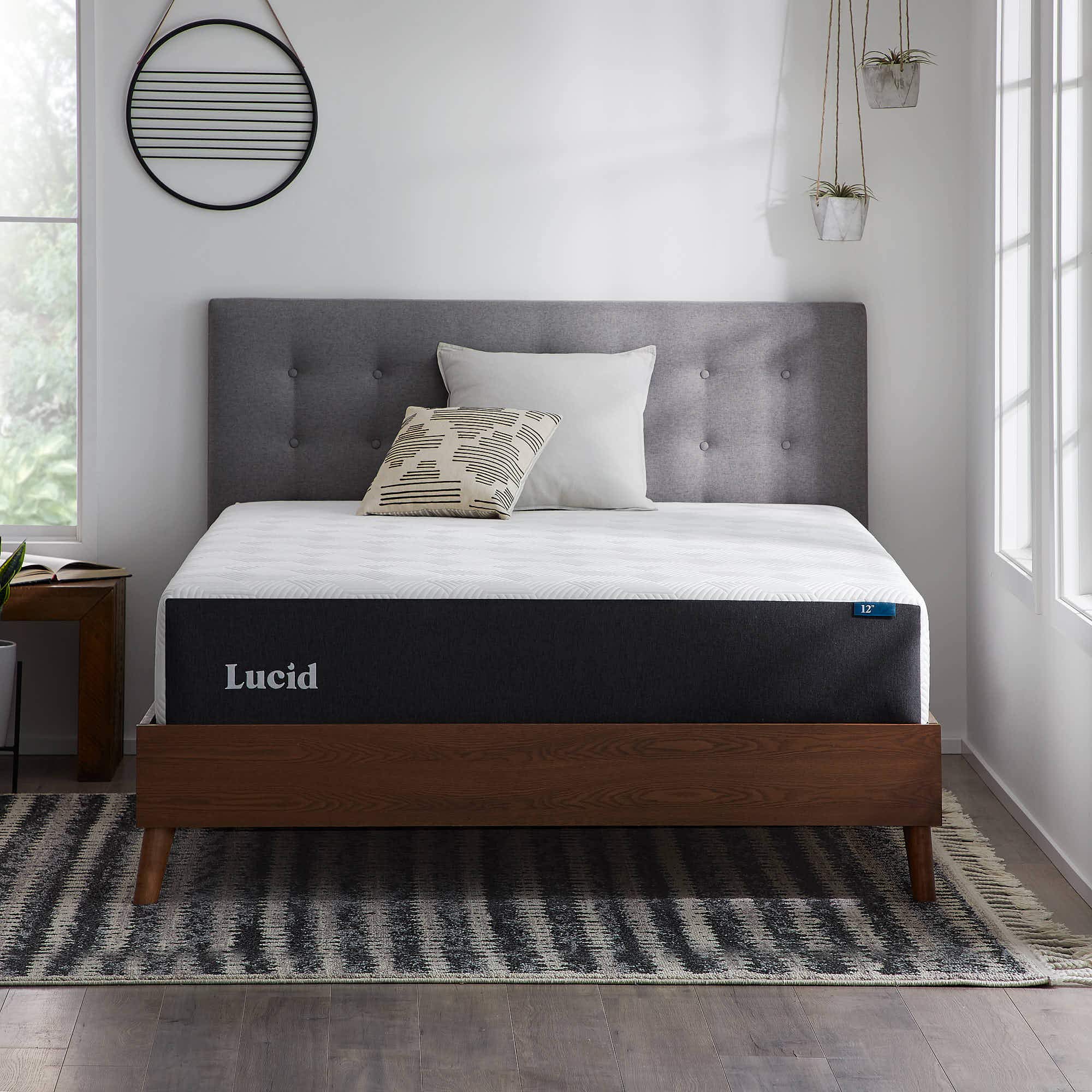 LUCID 12 Inch Memory Foam Mattress - Plush Feel - Memory Foam Infused with Bamboo Charcoal - Gel Infusions - CertiPUR-US Certified - Breathable - California King