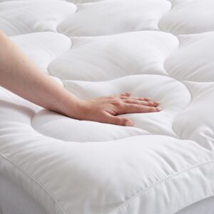 Ultra-Soft Mattress Topper. 2-Inch Thick Mattress Pad Cover. Fits Mattresses up to 18” Deep. Kyla Collection (Full)