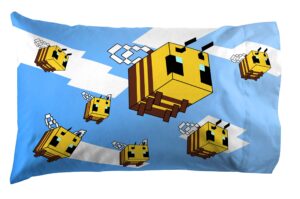 jay franco minecraft busy working bees 1 pack pillowcase - double-sided super soft bedding