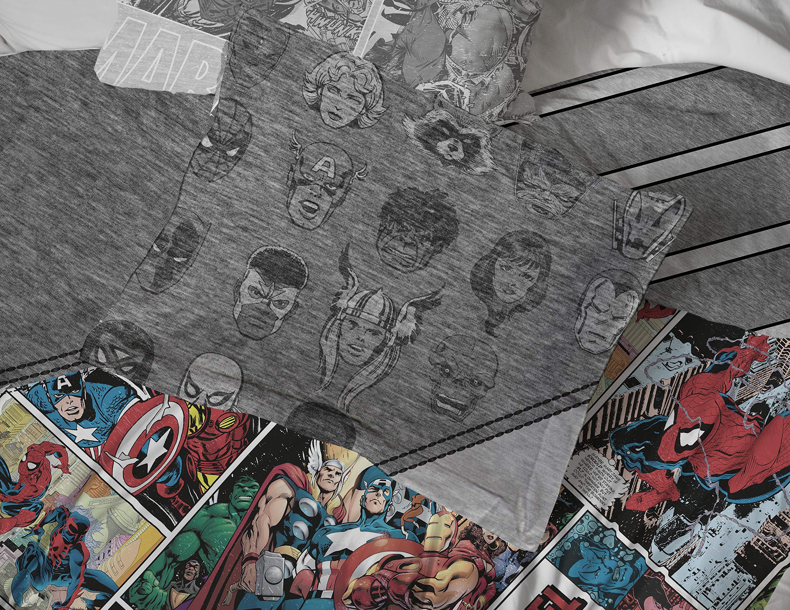 Jay Franco Marvel Comics 80th Anniversary Twin Comforter & Sham Set - Super Soft Kids Reversible Bedding - Fade Resistant Microfiber (Official Marvel Product)