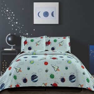 3 pieces kid's galaxy outer space adventure bedspread coverlet set twin size with pillowcases, planets rockets printed quilt set for boys girls children lightweight bedding sets (twin, gray universe)