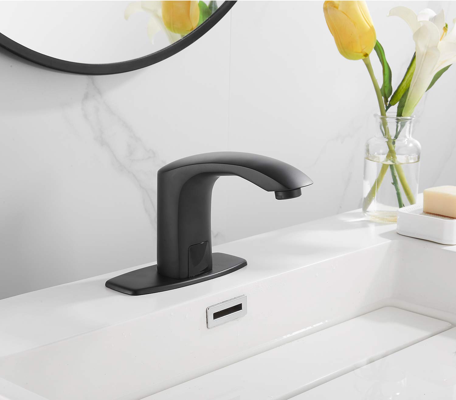 Automatic Bathroom Faucet Black Touchless Solid Brass Motion Activated Bath Tub Lavatory Basin Sink Vanity Aerator One Hole Brass Mixer Tap Touch-Free