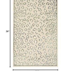 SAFAVIEH Paradise Collection Accent Rug - 2' x 3', Cream & Multi, Animal Print Viscose Design, Ideal for High Traffic Areas in Entryway, Living Room, Bedroom (PAR84-2440)