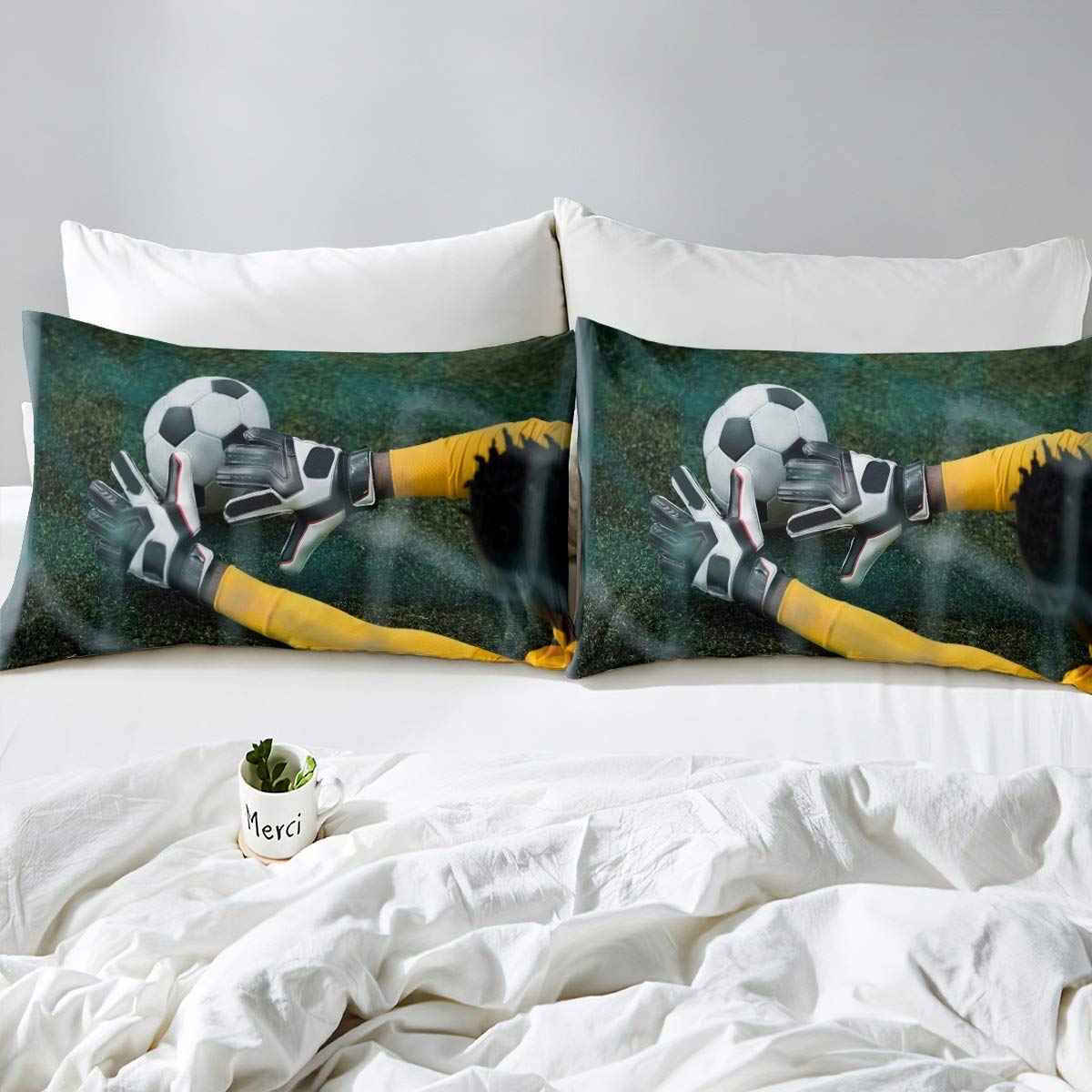 Football Goalkeeper Comforter Cover Set Soccer Match Football Field Duvet Cover for Kids Boys Girls Teens Sports Theme Breathable Microfiber Bedding Set Decor 3Pcs Quilt Cover Queen Size