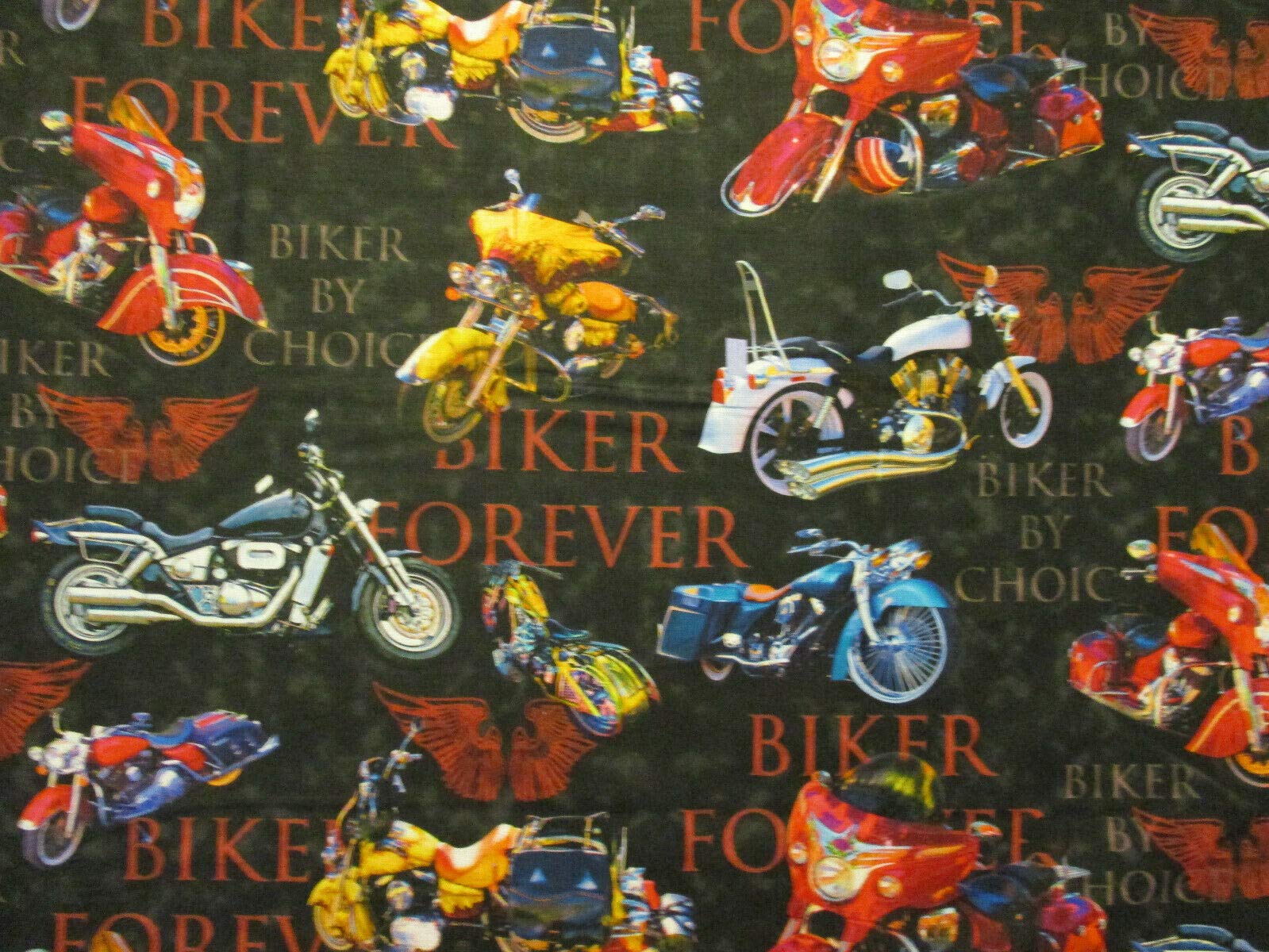 Quality Fabric Fat Quarter (18" x 22") Bicker Club Forever Love Bikers Motorcycles Material: Cotton 100%