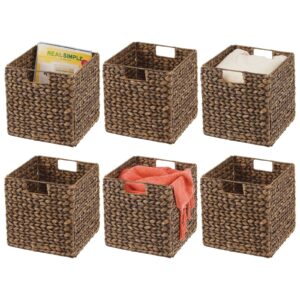 mdesign natural woven hyacinth cube organizer basket with handles, storage for bathroom, laundry room shelf or nursery - perfect for cubby storage units - hold blankets and books - 6 pack, brown wash