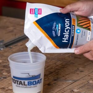 TotalBoat-520605 Halcyon Marine Varnish | Water-Based Polyurethane Wood Finish | Clear Satin UV Protection for Interior and Outdoor Use (Clear Satin, Quart)