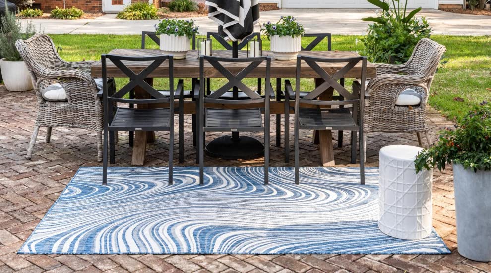 Unique Loom Outdoor Modern Collection Area Rug - Pool (6' 1" x 9' Rectangle, Blue/ Ivory)