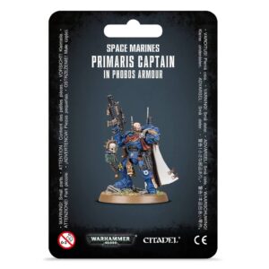 Warhammer 40K Space Marine Captain in Phobos Armour