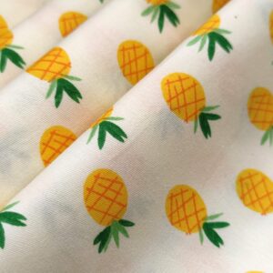 Qililandiy 100% Cotton Pineapple Print Cotton Fabric Quilting Fat Quarter Bundles Patchwork Fabric for Sewing DIY Crafts (1.09 Yard x 1.72Yard)