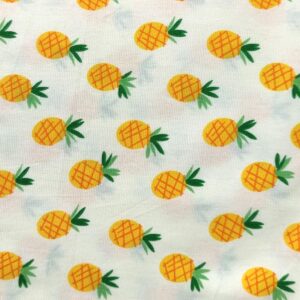 Qililandiy 100% Cotton Pineapple Print Cotton Fabric Quilting Fat Quarter Bundles Patchwork Fabric for Sewing DIY Crafts (1.09 Yard x 1.72Yard)