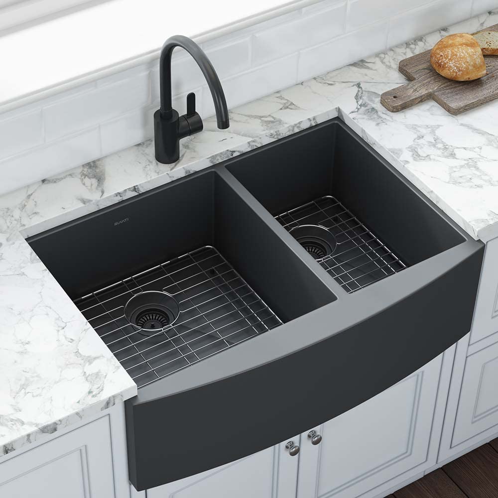 Ruvati 33-inch Gunmetal Black Stainless Steel 60/40 Double Bowl Apron-Front Farmhouse Kitchen Sink - RVH9742BL