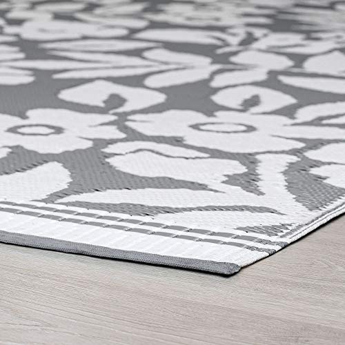 Kaliyah Gray Reversible Plastic Straw Large Outdoor Rug 8x10 for Patios Garden Picnic Camping Mats Waterproof and Washable