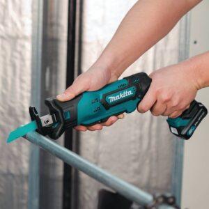 Makita RJ03R1 12V Max CXT Lithium-Ion Cordless Recipro Saw Kit (Renewed)