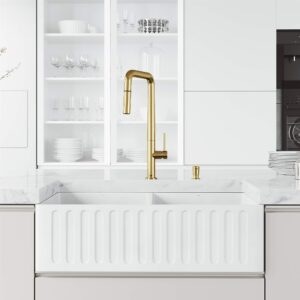 VIGO Parsons 18'' H Single Handle Pull-Down Sprayer Kitchen Faucet Set with Soap Dispenser in Matte Brushed Gold-VG02031MGK2