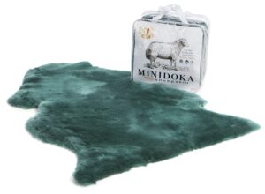 minidoka sheepskin medical underlay, large size, green high temp, natural shape, 41 inches, super plush and silky soft merino lambskin, by desert breeze distributing