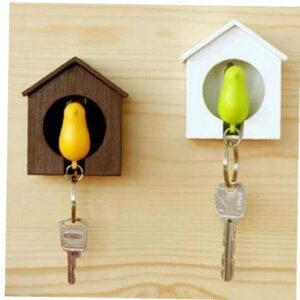 AMOYER 1pc Whistle Bird House Keychain Rack Creative Wall Mount Hook Key Hanger Holder Cute Sparrow Key Holder Keyring Gift(Random Color)