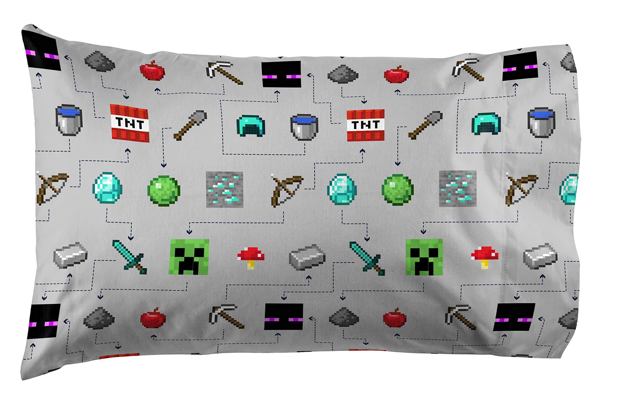 Jay Franco Minecraft Monster Hunters Full Sheet Set - 4 Piece Set Super Soft and Cozy Kid’s Bedding Features Creepers - Fade Resistant Microfiber Sheets (Official Minecraft Product)