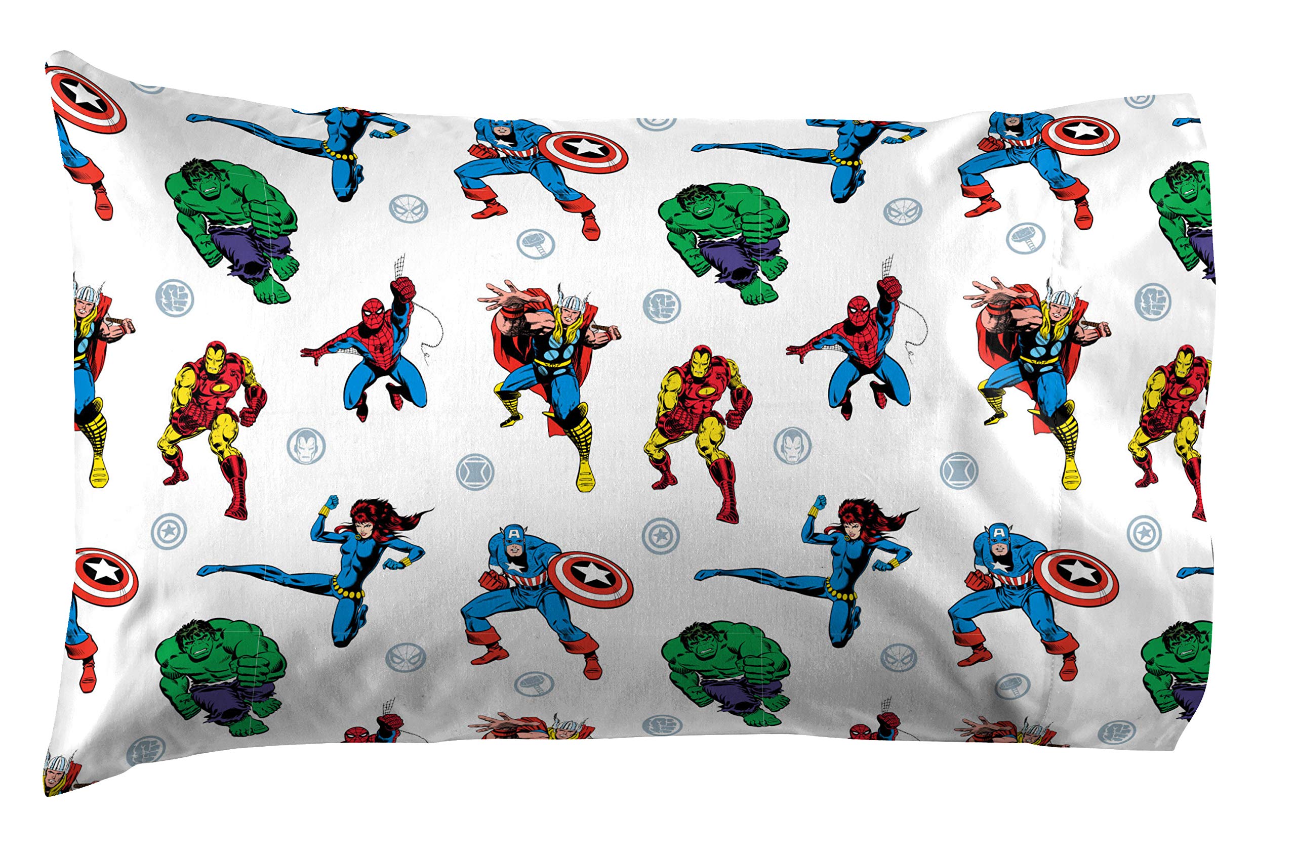 Jay Franco Marvel Avengers Fighting Team Twin Sheet Set - 3 Piece Set Super Soft and Cozy Kid’s Bedding - Fade Resistant Microfiber Sheets (Official Marvel Product)