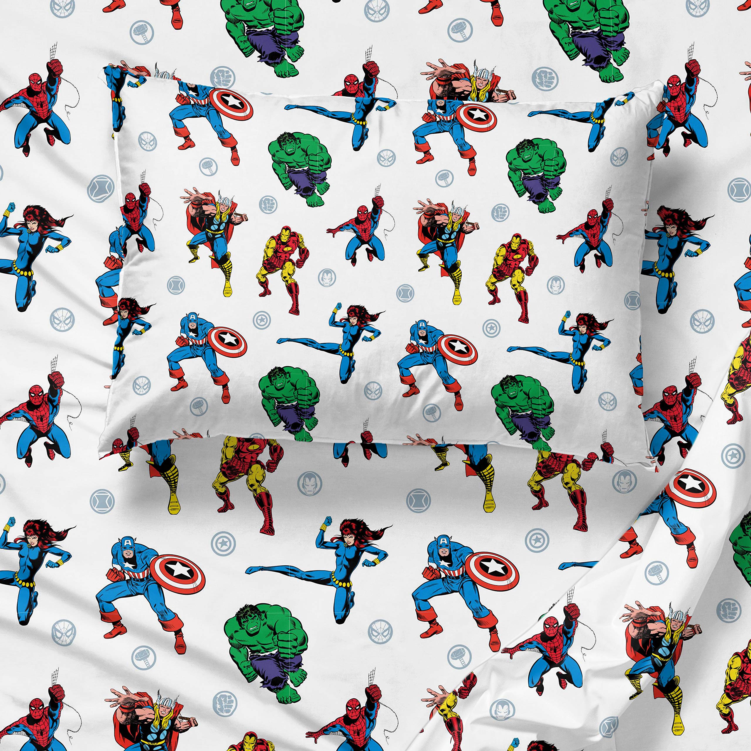 Jay Franco Marvel Avengers Fighting Team Twin Sheet Set - 3 Piece Set Super Soft and Cozy Kid’s Bedding - Fade Resistant Microfiber Sheets (Official Marvel Product)