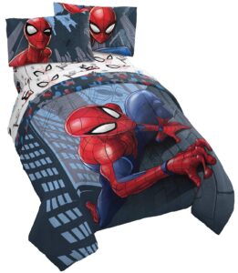 jay franco marvel spiderman crawl 5 piece queen bed set - includes reversible comforter & sheet set bedding - super soft fade resistant microfiber (official marvel product)