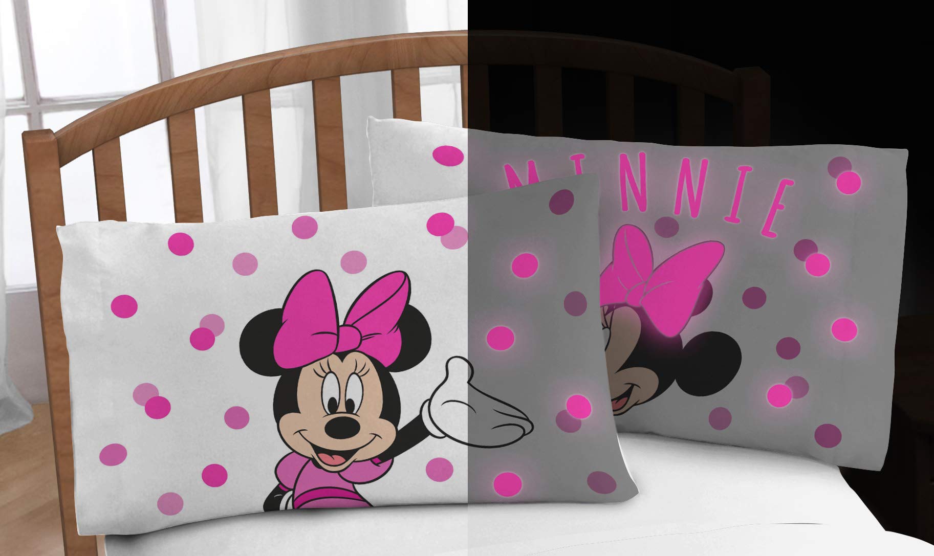 Jay franco Disney Minnie Mouse Glow in The Dark 2 Pack Reversible Pillowcases - Double-Sided Kids Super Soft Bedding (Official Disney Product)