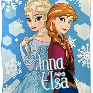 DIISNEY Disney Frozen Princess Anna, Elsa and Olaf Snowflakes and Castle Throw Blanket (Anna and Elsa)