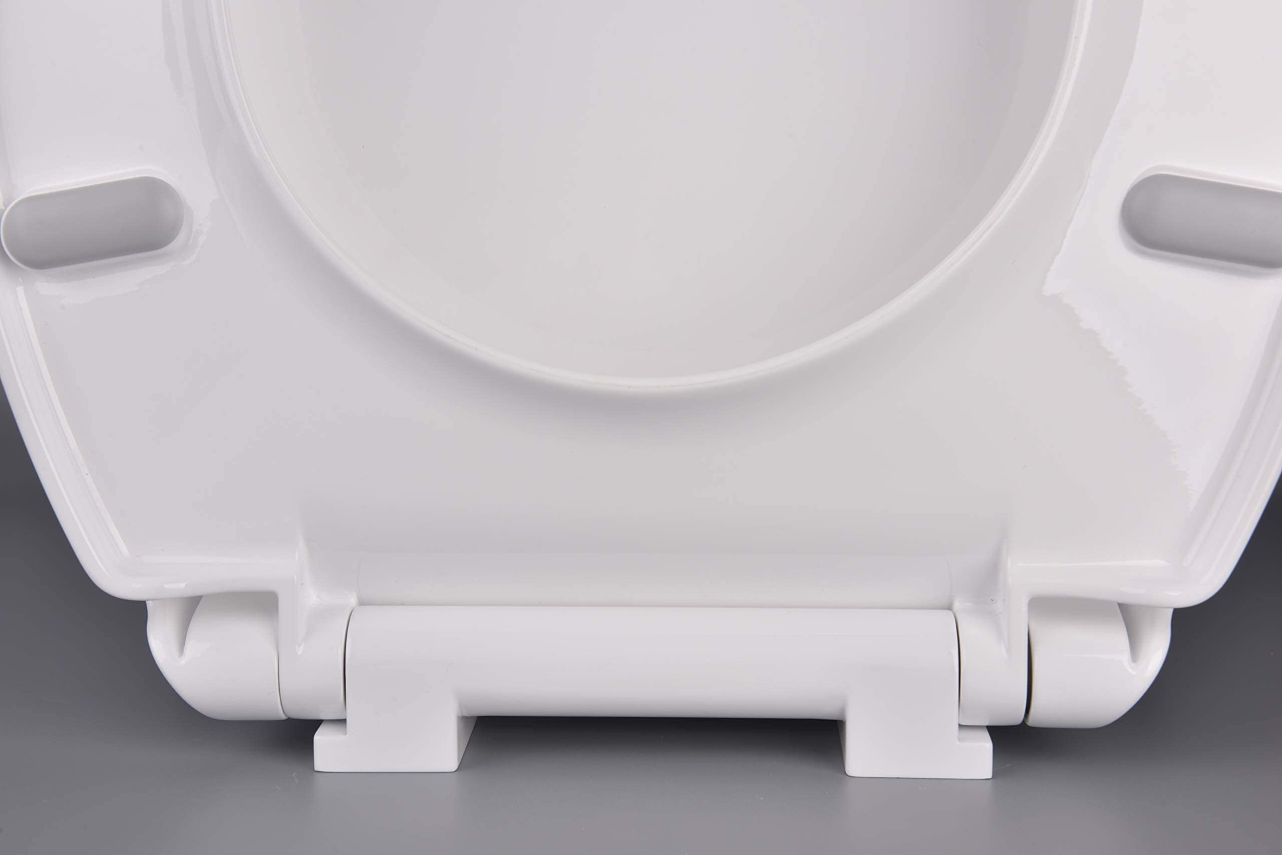 CYRRET Elongated Toilet Seat Slow Close, Easy to Install and Clean, Durable Plastic, White, Replacement Toilet Seats, Fits Standard Elongated, Obling or Oval Toilets