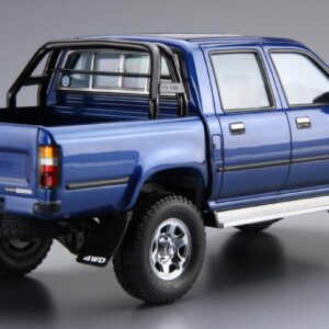 Aoshima Toyota LN107 Hilux Pickup Double Cab 4WD ’94 1:24 Scale Model Kit