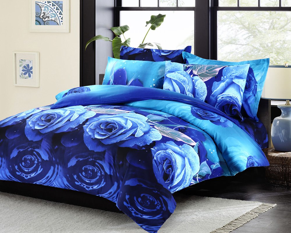 Swanson Beddings Blue Roses 3-Piece Bedding Set: Duvet Cover and Pillow Shams (California King)