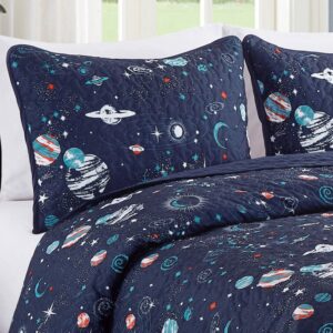 WPM WORLD PRODUCTS MART Blue Planet Universe Theme Kids Quilt Set Toddler Stars Space Galaxy Rocket Design Twin Size for Toddler Bed Bedspread with Pillow Shams (Pandora, Twin)