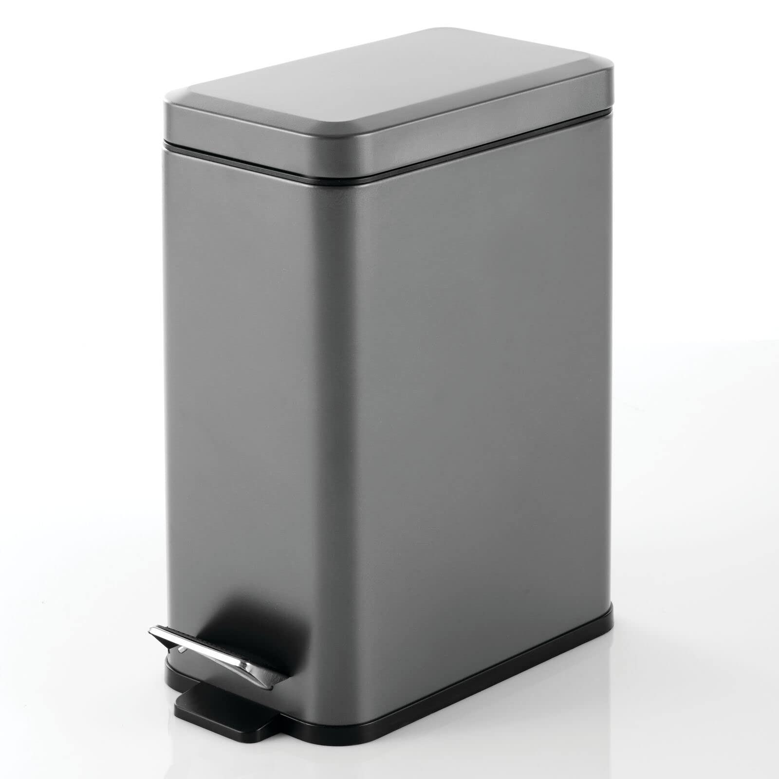 mDesign Pedal Bin — Household Bin with Pedal, Lid and Plastic Bucket Insert for Bathroom, Kitchen, and Office — Metal Rubbish Bin with Ergonomic Design — Graphite