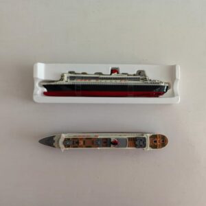 Lllunimon 1/1400 Queen Mary II Ship Model Alloy Cruise Ship Models for Collection Ornaments Toy Gifts