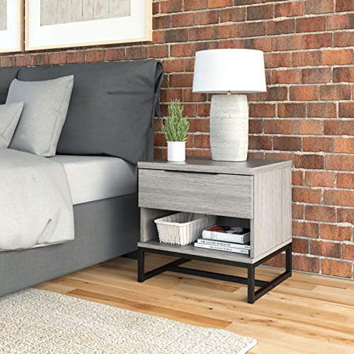 Boyd Sleep Catania, Contemporary Wood Finish, 5 Piece Drawer, Barnwood Grey Nightstand